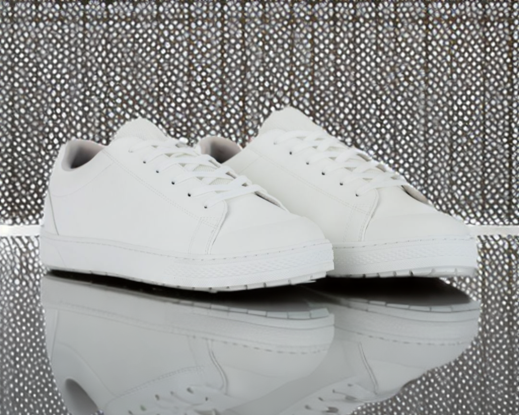 Sustainable Safety Shoes – Light Treads