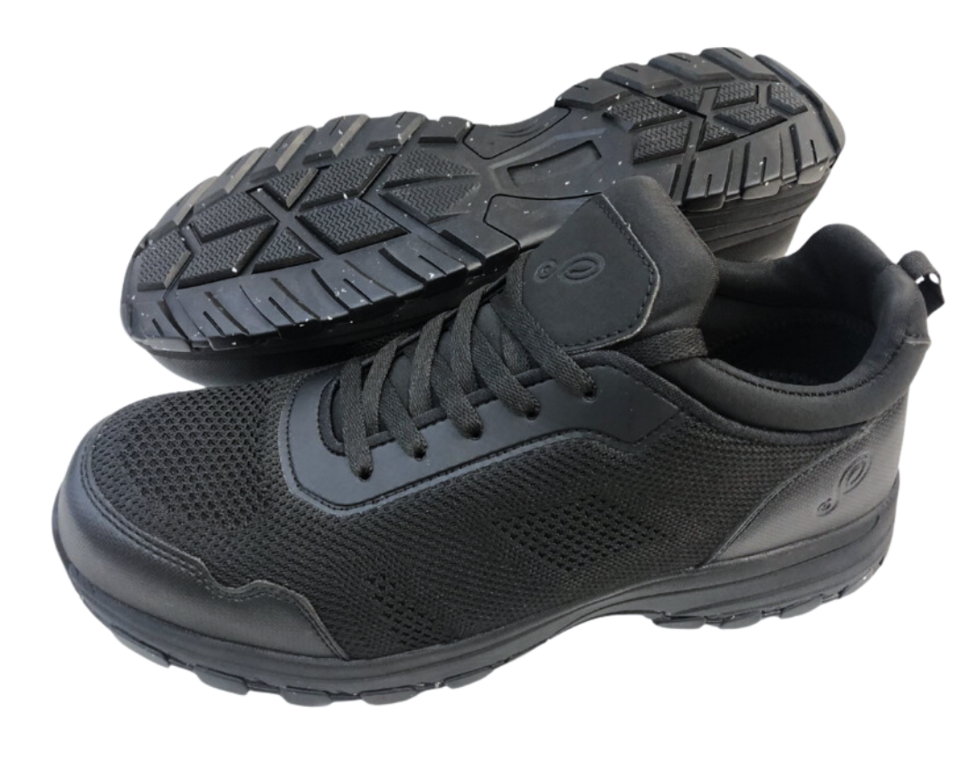 Sustainable Adult Work Shoes – Light Treads